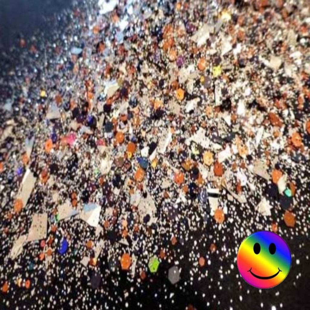 Champagne Mylar Twist – Smileys Glitter Store